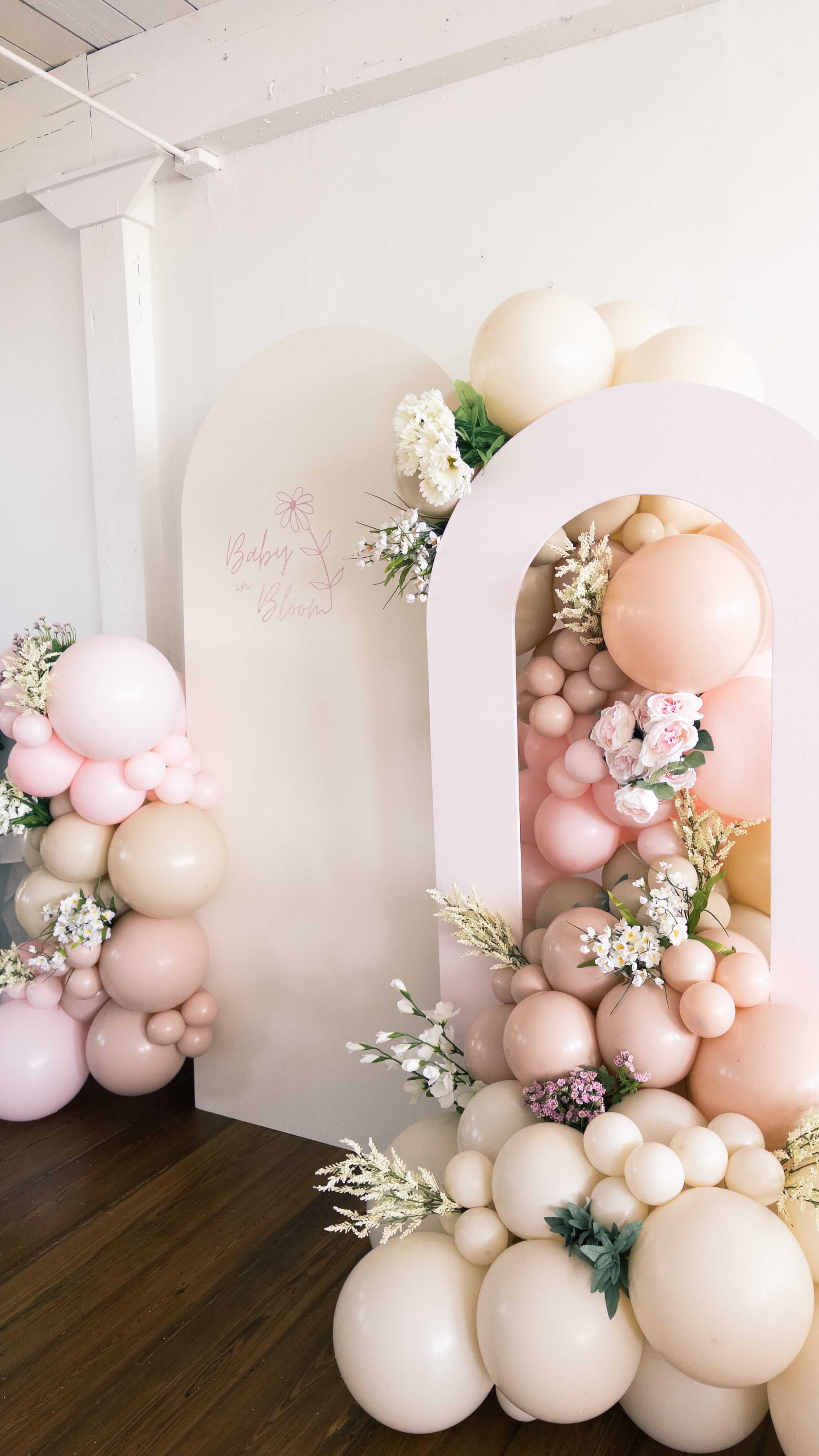 Bubble and Bash - Balloon Backdrops & Decor - Confetti Jar