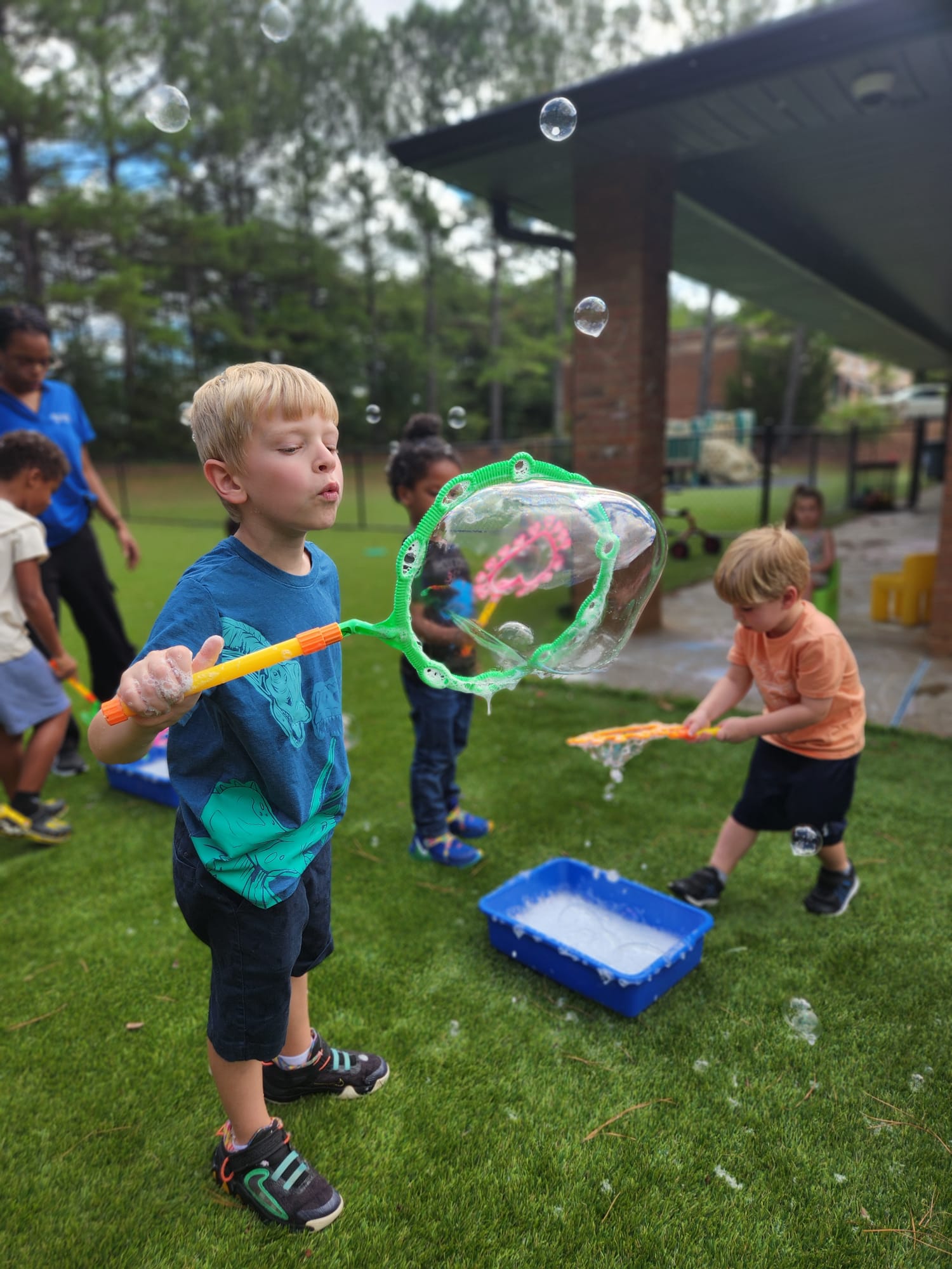 Big Idea Bubbles | Bubbles Parties Atlanta | Confetti Jar - Confetti Jar